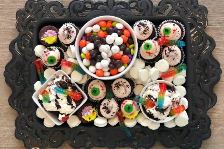 The Best Rom Com Halloween Movies for the Spooky Romantic