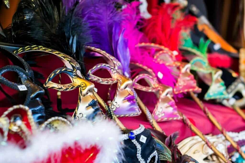 33 Fun Dress Up Party Themes for Adults